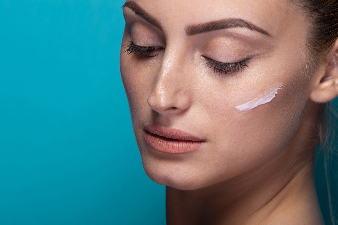 Flawless Foundation Application: A Beginner's Guide by Makeup Studio India